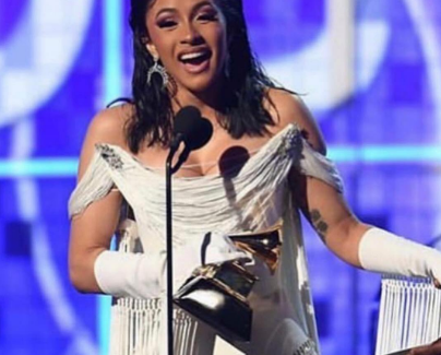 Cardi B gets Grammy | DR1.com