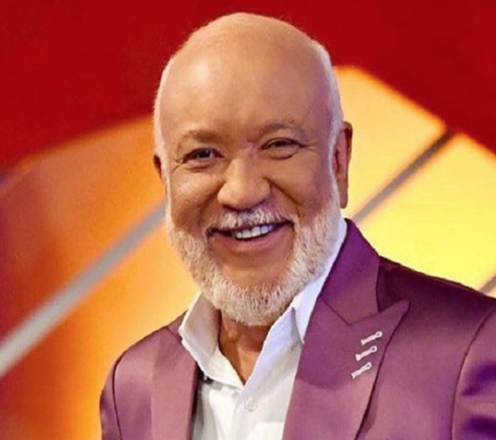 Jochy Santos is looking for new TV station | DR1.com