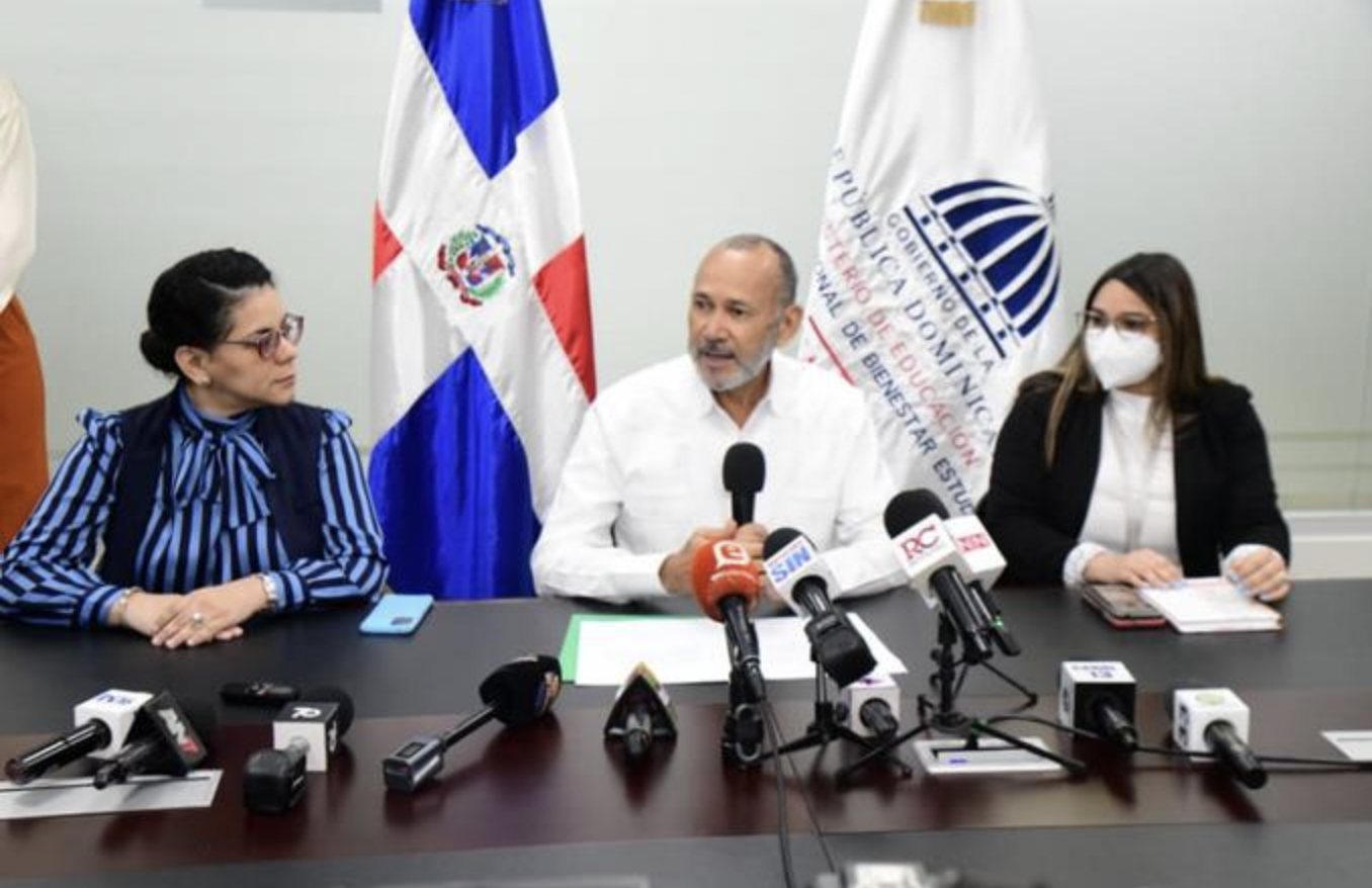 Inabie director says companies had to pass inspection to present bids ...