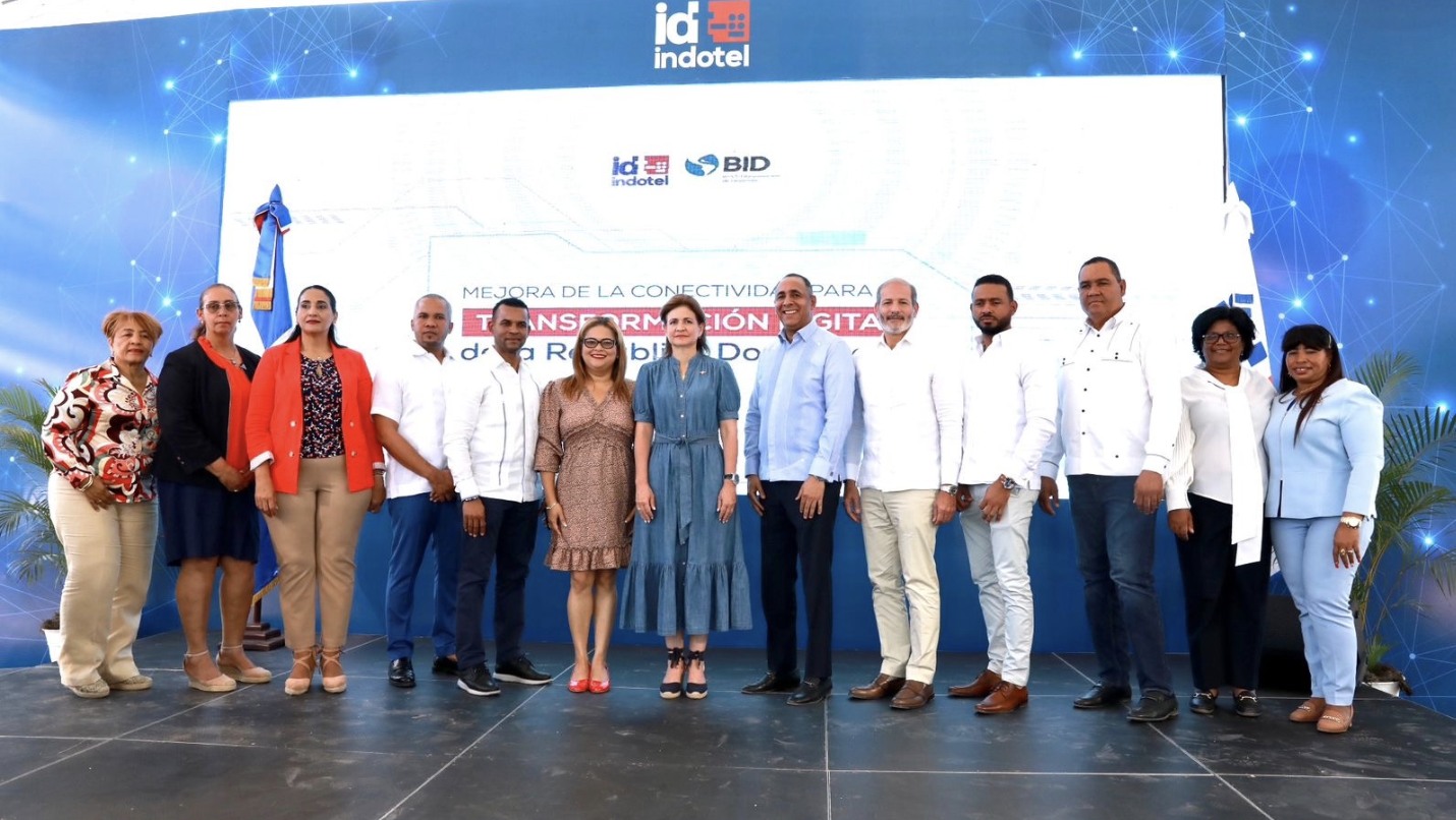 Indotel takes connectivity to southwestern provinces | DR1.com