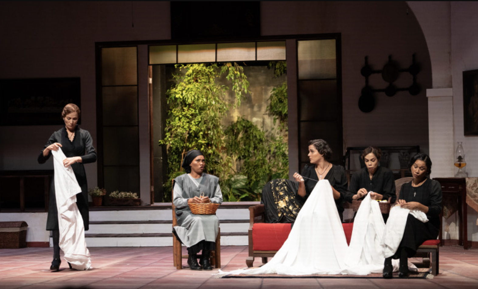 House of Bernarda Alba features top local cast | DR1.com