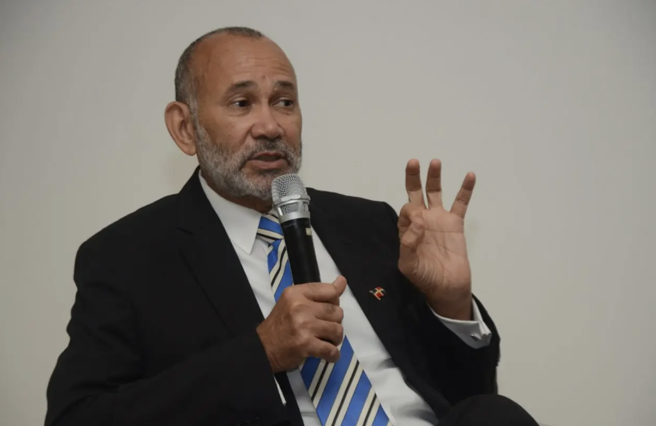 Inabie director pledges support for students displaced to private ...