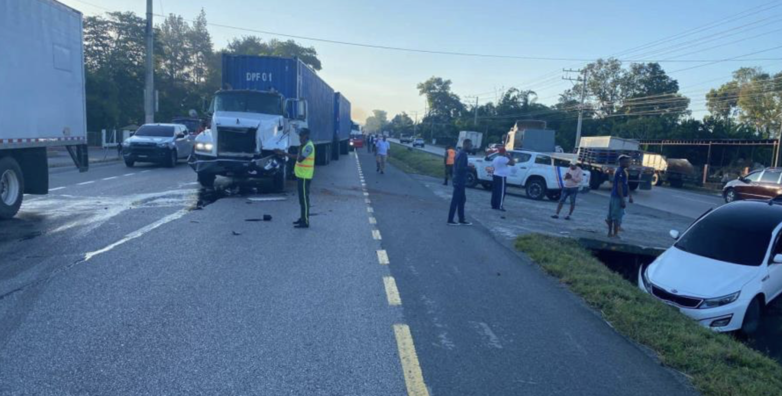 16 people injured in accident in Bonao area | DR1.com