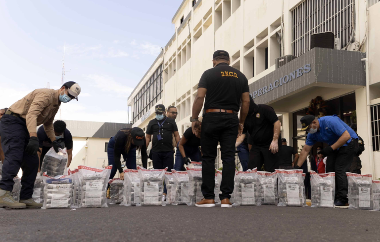 Looking into the mega drug seizure at Caucedo Port; Guatemala and ...