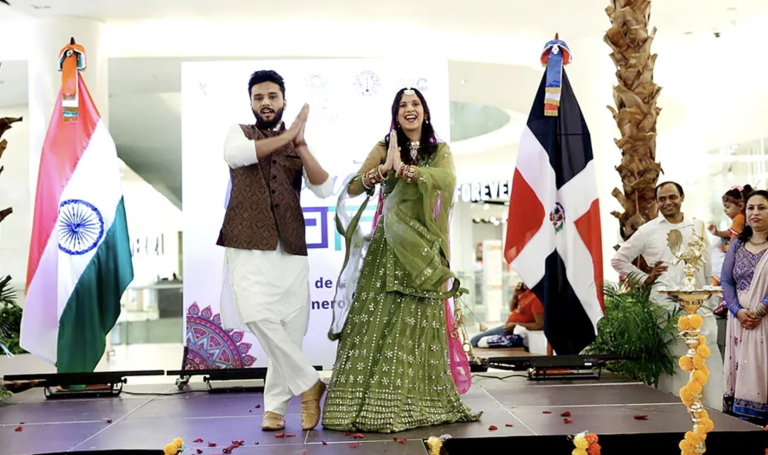 Indian Embassy celebrates Third Annual Namaste India Festival at Agora ...