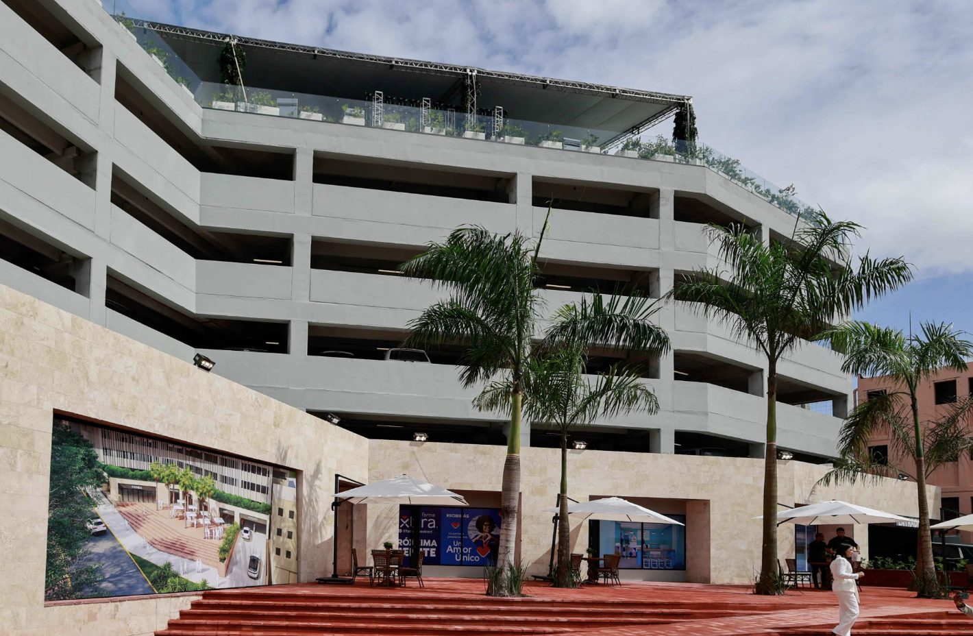 Colonial City gets a new parking garage | DR1.com